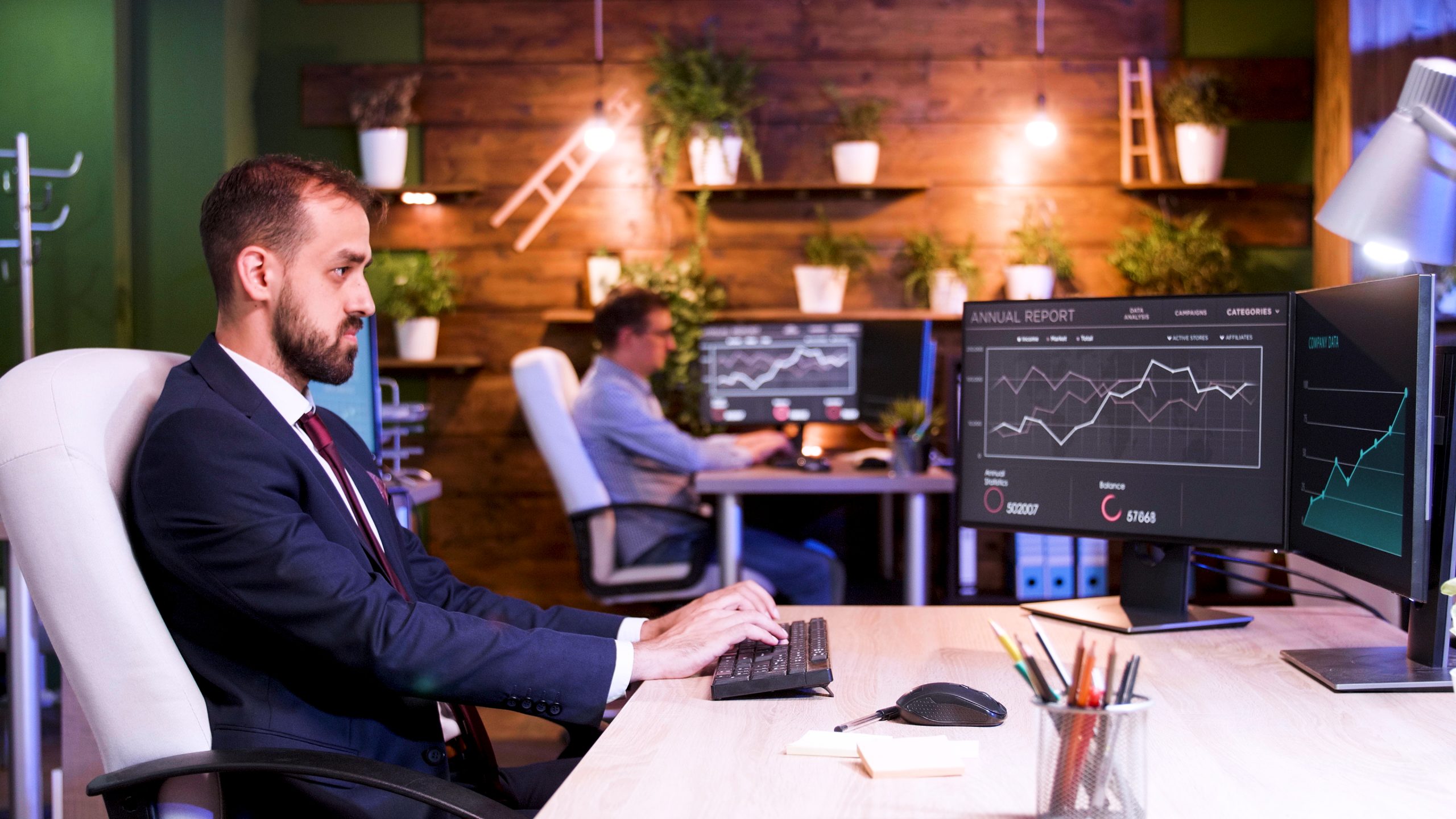 Stock Market Advisors: Building Wealth with Confidence